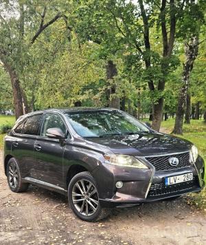 Brūns Lexus RX 2012 Rīga, ar dzinēja tilpumu 3.50 L un nobraukumu 348 tūkst. km par 9500 €, foto  vietnē AUTOMOTO.COM.LV