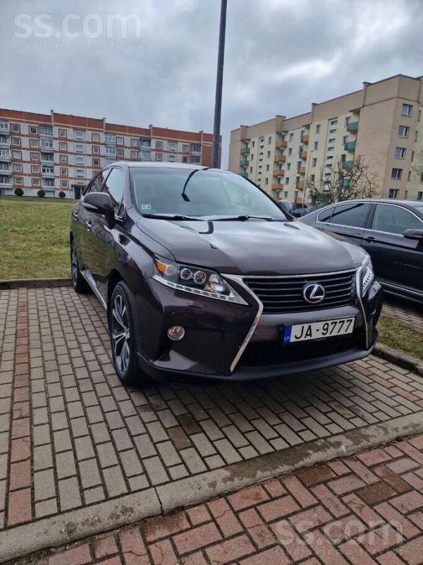 Brūns Lexus RX 2015 Liepāja, ar dzinēja tilpumu 3.50 L un nobraukumu 139 tūkst. km par 17000 €, foto 1 vietnē AUTOMOTO.COM.LV