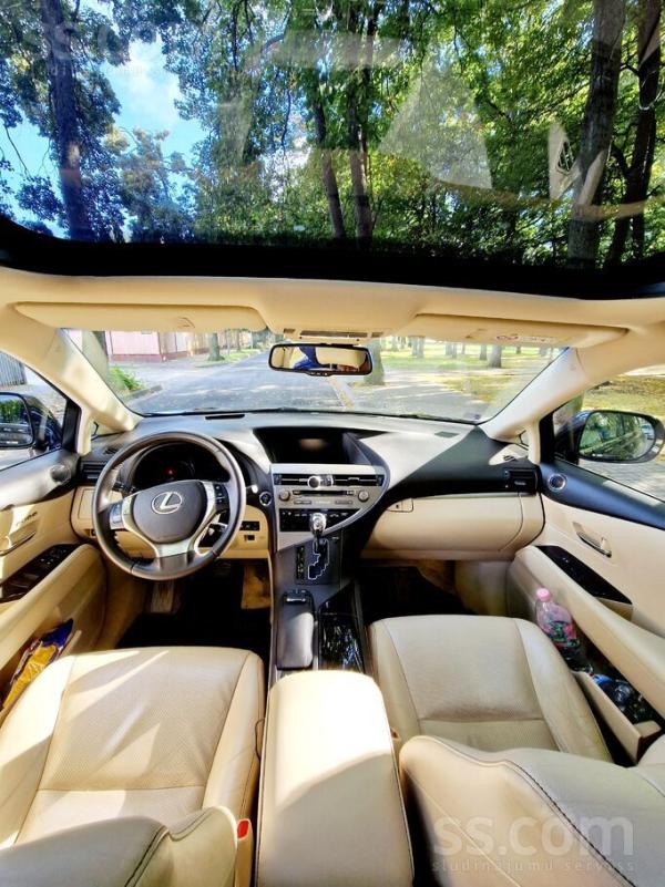 Brūns Lexus RX 2015 Liepāja, ar dzinēja tilpumu 3.50 L un nobraukumu 139 tūkst. km par 17000 €, foto 2 vietnē AUTOMOTO.COM.LV