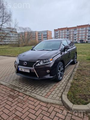 Brūns Lexus RX 2015 Liepāja, ar dzinēja tilpumu 3.50 L un nobraukumu 139 tūkst. km par 17000 €, foto 5 vietnē AUTOMOTO.COM.LV