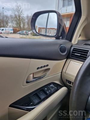 Brūns Lexus RX 2015 Liepāja, ar dzinēja tilpumu 3.50 L un nobraukumu 139 tūkst. km par 17000 €, foto 11 vietnē AUTOMOTO.COM.LV