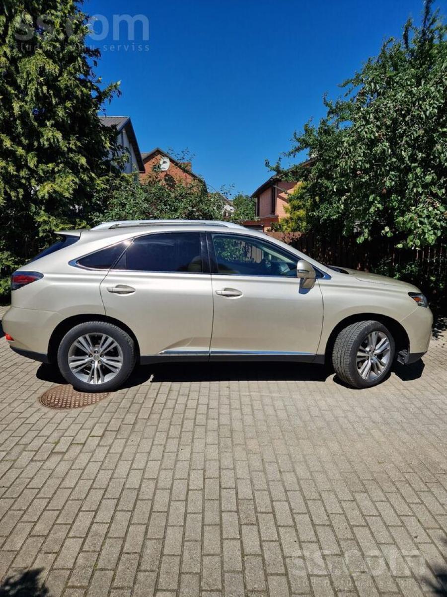 Brown Lexus RX 2015 in Riga, with an engine capacity of 3.50 L and mileage of 262 thousand km for 15800 €, photo 5 on AUTOMOTO.COM.LV