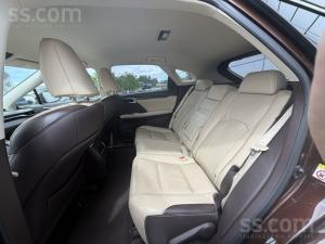 Brown Lexus RX 2016 in Riga, with an engine capacity of 2.00 L and mileage of 203 thousand km for 18500 €, photo 10 on AUTOMOTO.COM.LV