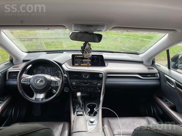 Brown Lexus RX 2017 in Ogre, with an engine capacity of 3.50 L and mileage of 133 thousand km for 32000 €, photo 2 on AUTOMOTO.COM.LV