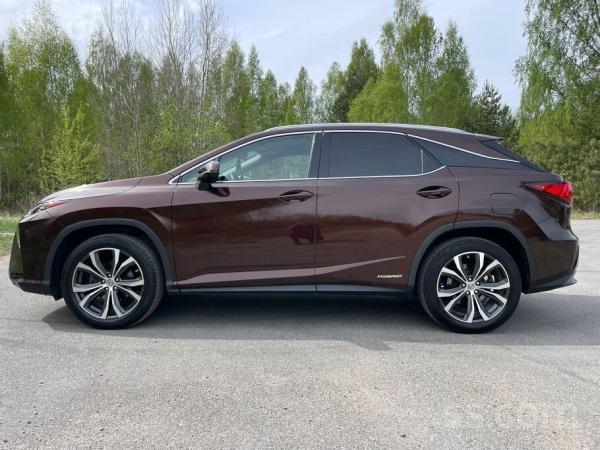 Brown Lexus RX 2017 in Ogre, with an engine capacity of 3.50 L and mileage of 133 thousand km for 32000 €, photo 8 on AUTOMOTO.COM.LV