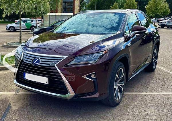 Brown Lexus RX 2017 in Riga, with an engine capacity of 3.50 L and mileage of 110 thousand km for 30000 €, photo 1 on AUTOMOTO.COM.LV
