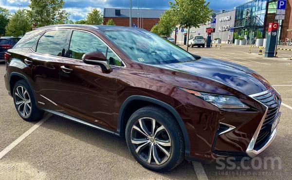 Brown Lexus RX 2017 in Riga, with an engine capacity of 3.50 L and mileage of 110 thousand km for 30000 €, photo 3 on AUTOMOTO.COM.LV