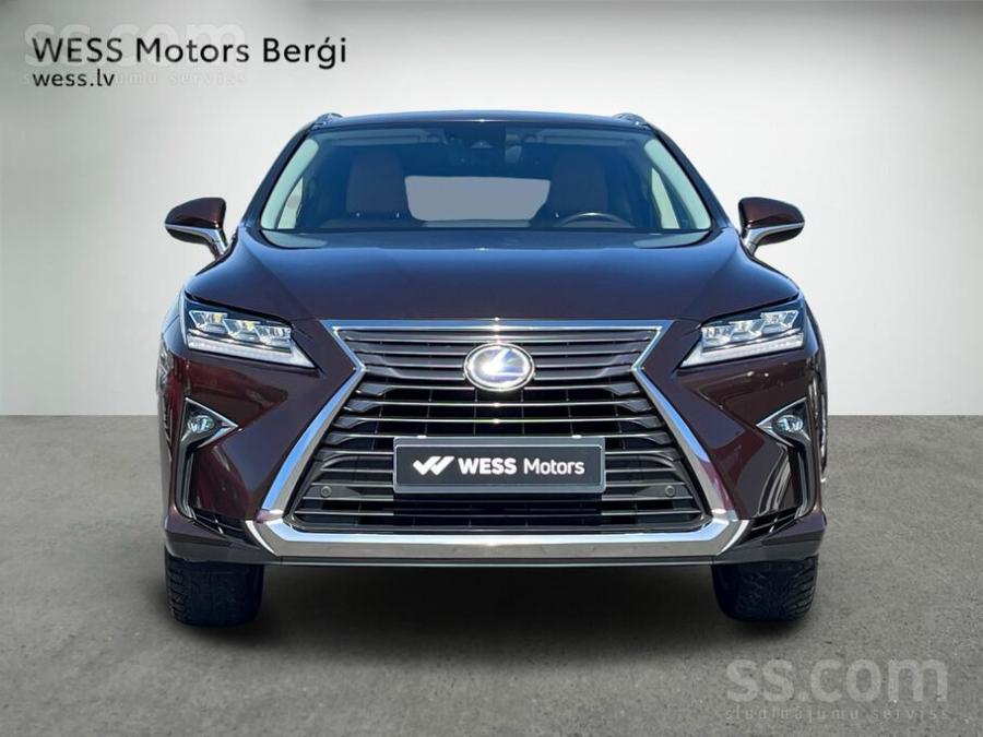 Brown Lexus RX 2019 in Riga, with an engine capacity of 3.50 L and mileage of 165 thousand km for 27200 €, photo 6 on AUTOMOTO.COM.LV