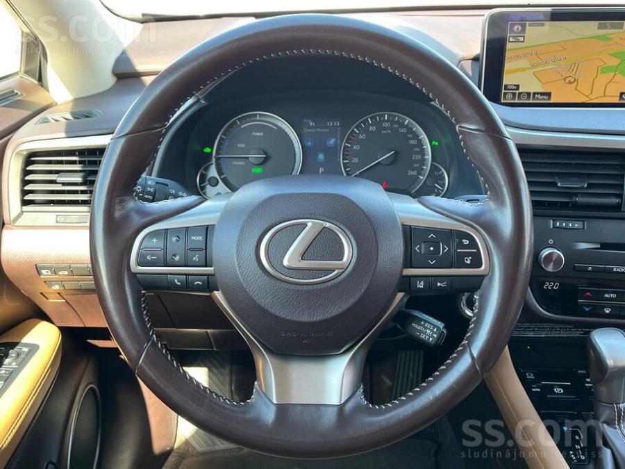 Brown Lexus RX 2019 in Riga, with an engine capacity of 3.50 L and mileage of 165 thousand km for 27200 €, photo 13 on AUTOMOTO.COM.LV