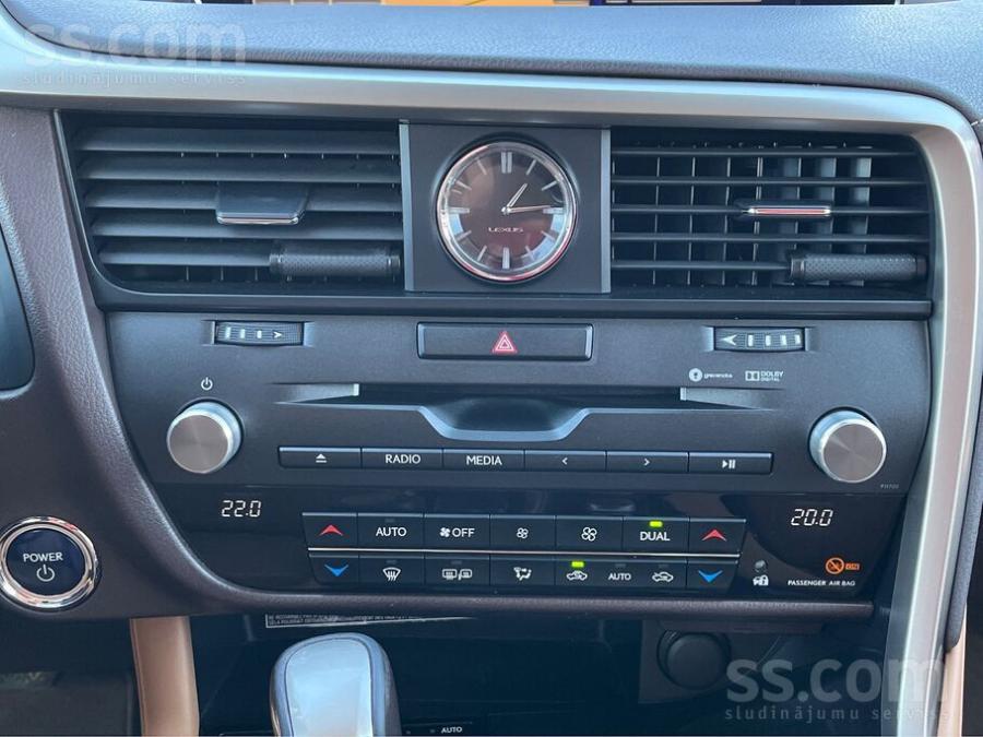Brown Lexus RX 2019 in Riga, with an engine capacity of 3.50 L and mileage of 165 thousand km for 27200 €, photo 16 on AUTOMOTO.COM.LV