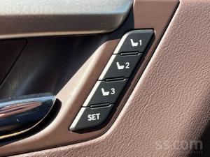 Brown Lexus RX 2019 in Riga, with an engine capacity of 3.50 L and mileage of 165 thousand km for 27200 €, photo 29 on AUTOMOTO.COM.LV