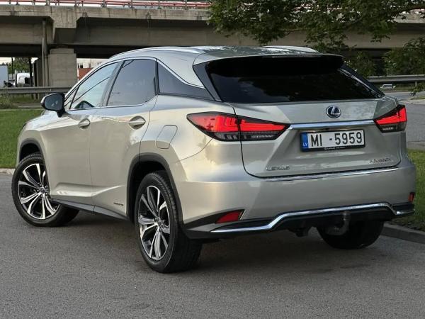 Brūns Lexus RX 2021 Rīga, ar dzinēja tilpumu 3.50 L un nobraukumu 97 tūkst. km par 39700 €, foto 6 vietnē AUTOMOTO.COM.LV