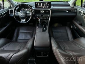 Brūns Lexus RX 2021 Rīga, ar dzinēja tilpumu 3.50 L un nobraukumu 97 tūkst. km par 39700 €, foto 15 vietnē AUTOMOTO.COM.LV