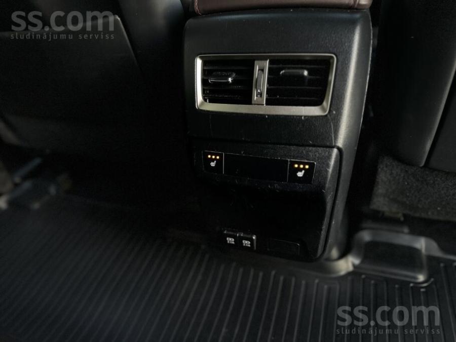 Brūns Lexus RX 2021 Rīga, ar dzinēja tilpumu 3.50 L un nobraukumu 97 tūkst. km par 39700 €, foto 23 vietnē AUTOMOTO.COM.LV