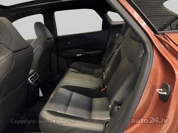 Brūns Lexus RX 2023 Tallina, ar dzinēja tilpumu 2.40 L un nobraukumu 46 tūkst. km par 69900 €, foto 10 vietnē AUTOMOTO.COM.LV