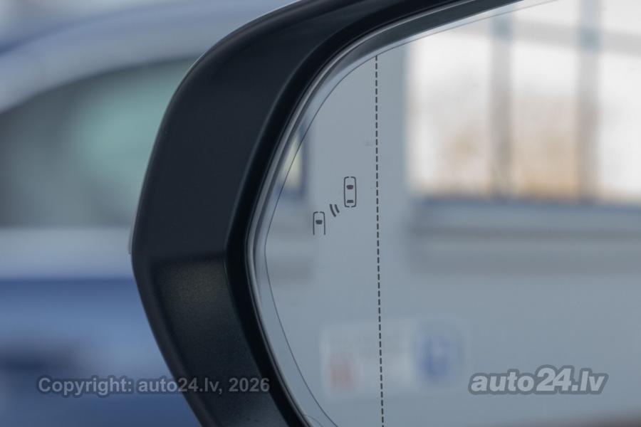 Коричневый Лексус РХ 2023 в Таллин, объемом двигателя 2.40 л и пробегом 46 тыс. км за 69900 €, фото 18 на AUTOMOTO.COM.LV
