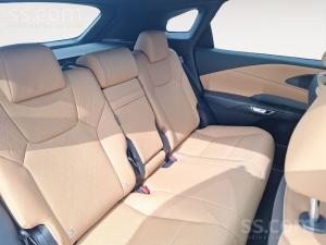 Brown Lexus RX 2024 in Riga, with an engine capacity of 2.50 L and mileage of 13 thousand km for 66500 €, photo 14 on AUTOMOTO.COM.LV
