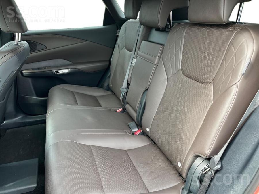 Brown Lexus RX 2025 in Riga, with an engine capacity of 2.50 L and mileage of 24 thousand km for 74000 €, photo 20 on AUTOMOTO.COM.LV