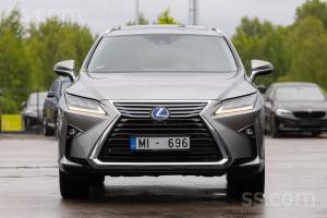 Brown Lexus RX 2018 in Riga, with an engine capacity of 3.50 L and mileage of 290 thousand km for 25500 €, photo 3 on AUTOMOTO.COM.LV