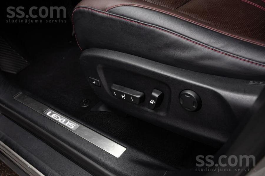 Brown Lexus RX 2018 in Riga, with an engine capacity of 3.50 L and mileage of 290 thousand km for 25500 €, photo 10 on AUTOMOTO.COM.LV