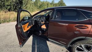 Brown Lexus RX 2020 in Tallinn, with an engine capacity of 3.50 L and mileage of 103 thousand km for 42000 €, photo 8 on AUTOMOTO.COM.LV