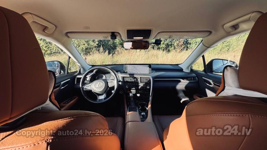 Brown Lexus RX 2020 in Tallinn, with an engine capacity of 3.50 L and mileage of 103 thousand km for 42000 €, photo 9 on AUTOMOTO.COM.LV