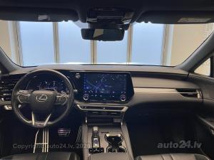 Brūns Lexus RX 2023 Tallina, ar dzinēja tilpumu 2.40 L un nobraukumu 44 tūkst. km par 79000 €, foto 11 vietnē AUTOMOTO.COM.LV