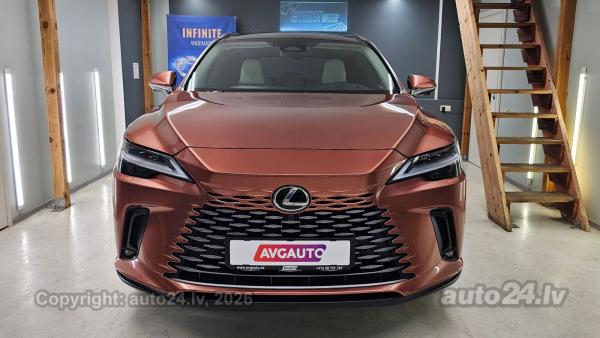 Brūns Lexus RX 2023 Tallina, ar dzinēja tilpumu 2.50 L un nobraukumu 61 tūkst. km par 67995 €, foto 1 vietnē AUTOMOTO.COM.LV