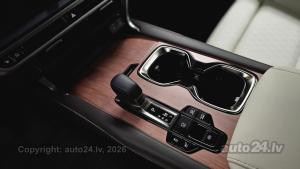 Коричневый Лексус РХ 2023 в Таллин, объемом двигателя 2.50 л и пробегом 61 тыс. км за 67995 €, фото 24 на AUTOMOTO.COM.LV