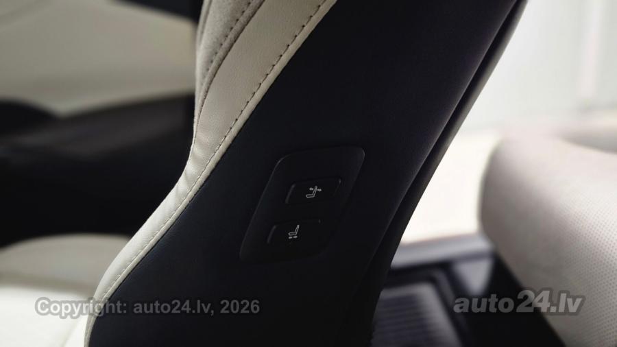 Коричневый Лексус РХ 2023 в Таллин, объемом двигателя 2.50 л и пробегом 61 тыс. км за 67995 €, фото 25 на AUTOMOTO.COM.LV