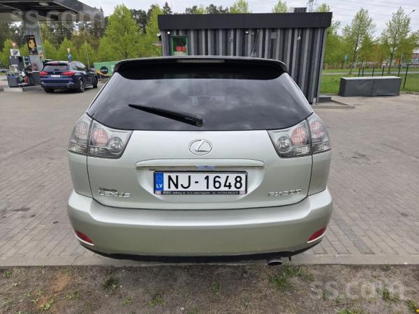 Lexus RX 2003 in Riga, with an engine capacity of 3.00 L and mileage of 253 thousand km for 4000 €, photo 5 on AUTOMOTO.COM.LV