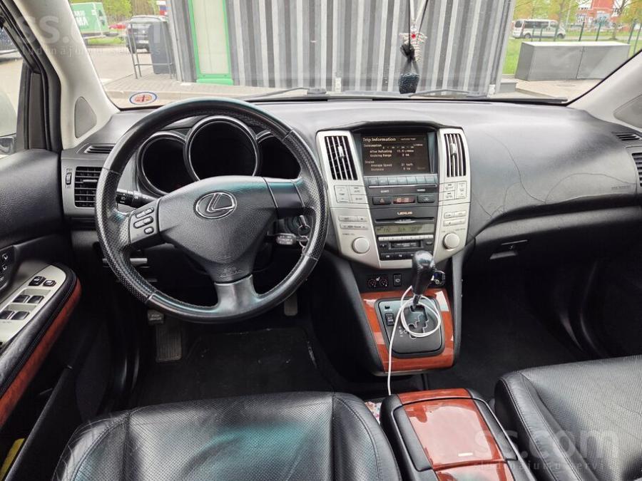Lexus RX 2003 in Riga, with an engine capacity of 3.00 L and mileage of 253 thousand km for 4000 €, photo 11 on AUTOMOTO.COM.LV