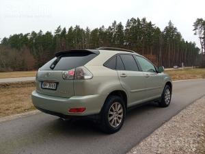 Lexus RX 2004 in Riga, with an engine capacity of 3.00 L and mileage of 223 thousand km for 5350 €, photo 5 on AUTOMOTO.COM.LV