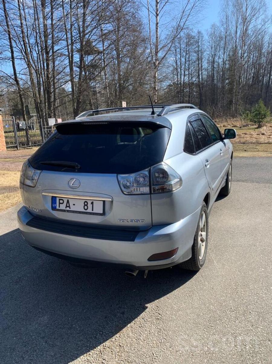 Lexus RX 2004 in Riga, with an engine capacity of 3.30 L and mileage of 270 thousand km for 3500 €, photo 5 on AUTOMOTO.COM.LV