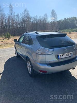 Lexus RX 2004 in Riga, with an engine capacity of 3.30 L and mileage of 270 thousand km for 3500 €, photo 6 on AUTOMOTO.COM.LV