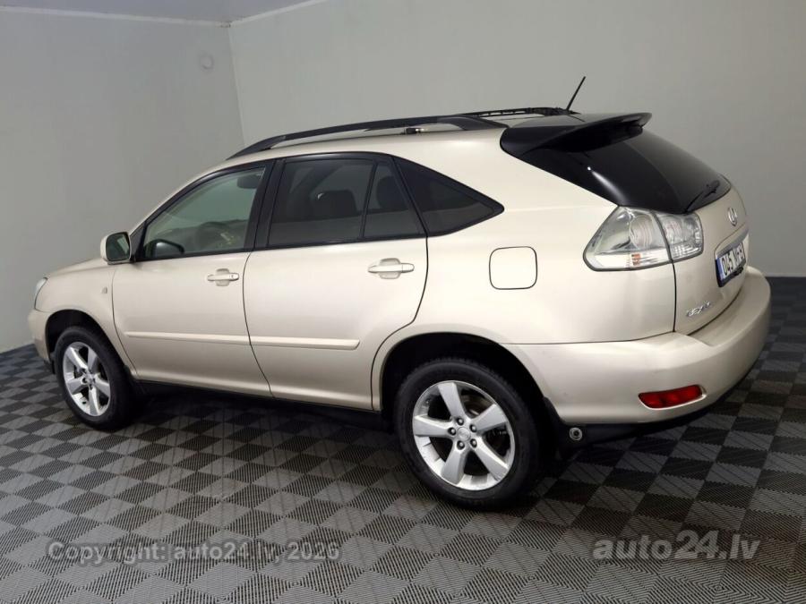 Lexus RX 2005 in Tallinn, with an engine capacity of 3.00 L and mileage of 345 thousand km for 2299 €, photo 4 on AUTOMOTO.COM.LV
