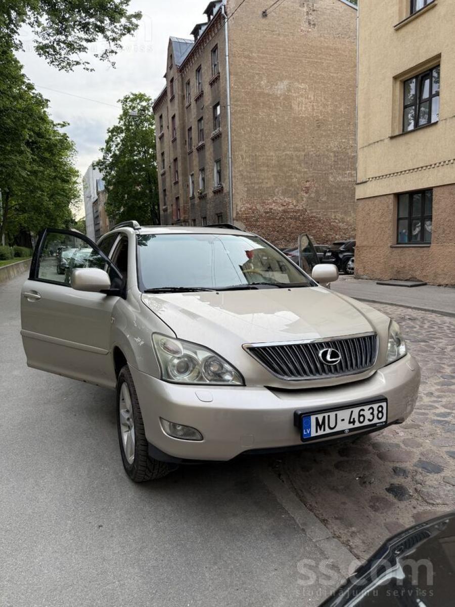 Lexus RX 2006 in Riga, with an engine capacity of 3.50 L and mileage of 226 thousand km for 6100 €, photo 8 on AUTOMOTO.COM.LV