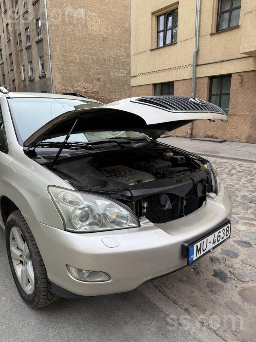 Lexus RX 2006 in Riga, with an engine capacity of 3.50 L and mileage of 226 thousand km for 6100 €, photo 29 on AUTOMOTO.COM.LV