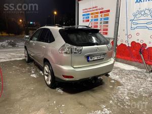 Lexus RX 2006 in Riga, with an engine capacity of 3.50 L and mileage of 382 thousand km for 5200 €, photo 3 on AUTOMOTO.COM.LV