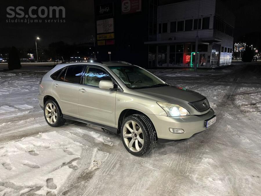 Lexus RX 2006 in Riga, with an engine capacity of 3.50 L and mileage of 382 thousand km for 5200 €, photo 9 on AUTOMOTO.COM.LV