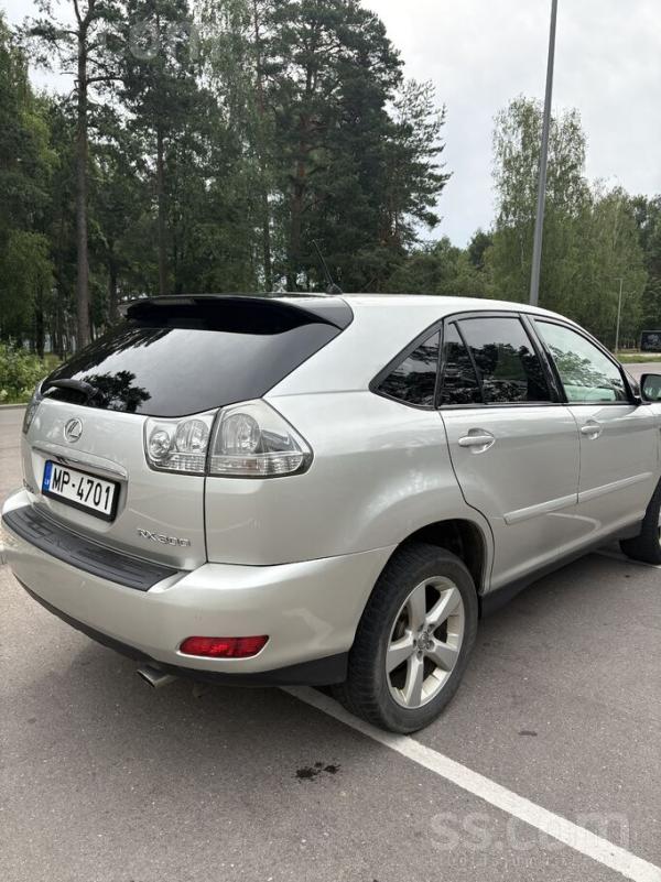 Lexus RX 2006 Daugavpils, ar dzinēja tilpumu 3.00 L un nobraukumu 278 tūkst. km par 3900 €, foto 1 vietnē AUTOMOTO.COM.LV