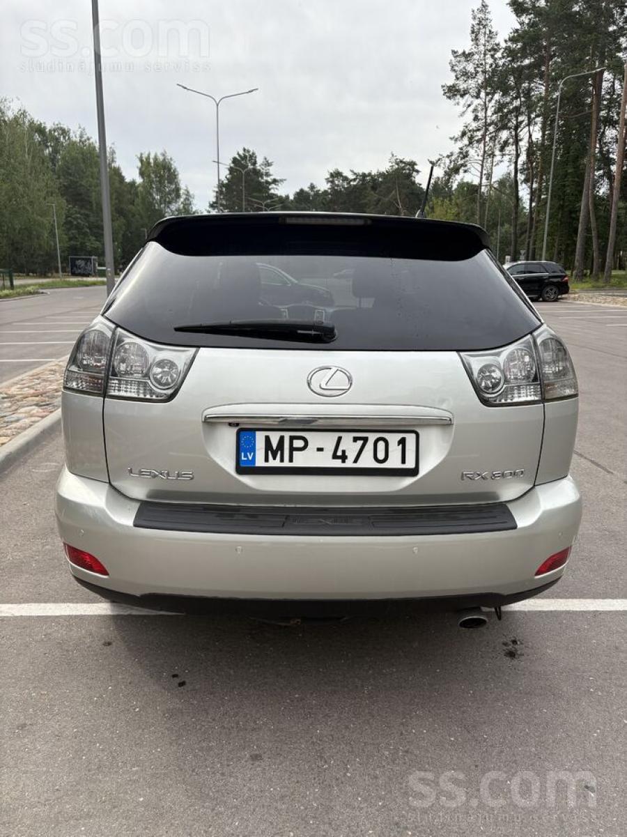 Lexus RX 2006 Daugavpils, ar dzinēja tilpumu 3.00 L un nobraukumu 278 tūkst. km par 3900 €, foto 4 vietnē AUTOMOTO.COM.LV