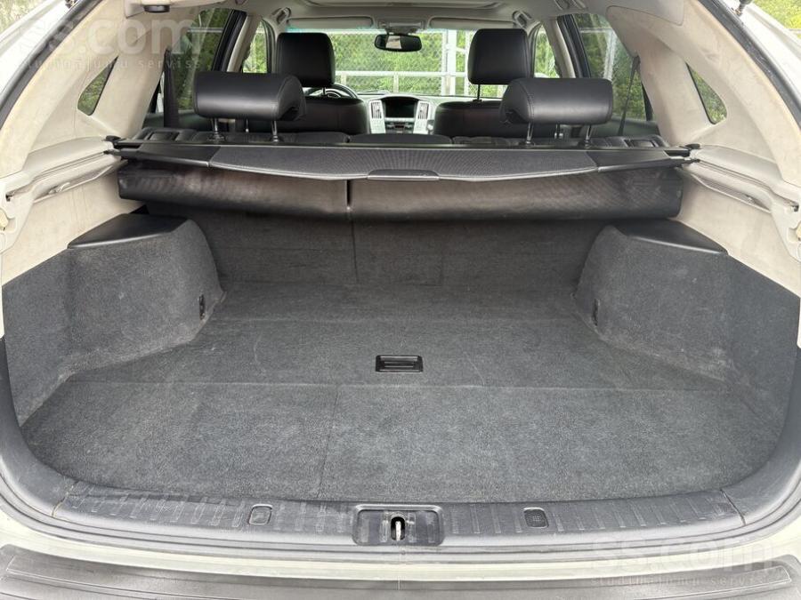 Lexus RX 2006 Daugavpils, ar dzinēja tilpumu 3.00 L un nobraukumu 278 tūkst. km par 3900 €, foto 10 vietnē AUTOMOTO.COM.LV