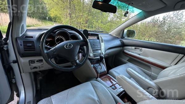 Lexus RX 2007 in Riga, with an engine capacity of 3.50 L and mileage of 279 thousand km for 4999 €, photo 6 on AUTOMOTO.COM.LV