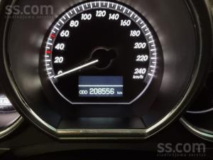 Lexus RX 2007 Rīga, ar dzinēja tilpumu 3.30 L un nobraukumu 209 tūkst. km par 5890 €, foto 4 vietnē AUTOMOTO.COM.LV