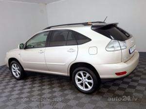 Lexus RX 2008 Tallina, ar dzinēja tilpumu 3.50 L un nobraukumu 234 tūkst. km par 3999 €, foto 5 vietnē AUTOMOTO.COM.LV