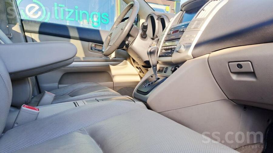 Lexus RX 2008 in Riga, with an engine capacity of 3.30 L and mileage of 228 thousand km for 7900 €, photo 20 on AUTOMOTO.COM.LV