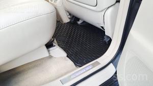 Lexus RX 2008 in Riga, with an engine capacity of 3.30 L and mileage of 228 thousand km for 7900 €, photo 28 on AUTOMOTO.COM.LV