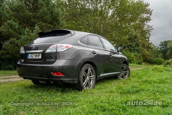 Lexus RX 2009 in Tallinn, with an engine capacity of 3.50 L and mileage of 182 thousand km for 10777 €, photo 3 on AUTOMOTO.COM.LV