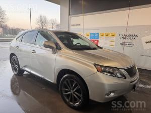 Lexus RX 2009 in Riga, with an engine capacity of 3.50 L and mileage of 289 thousand km for 9500 €, photo 4 on AUTOMOTO.COM.LV